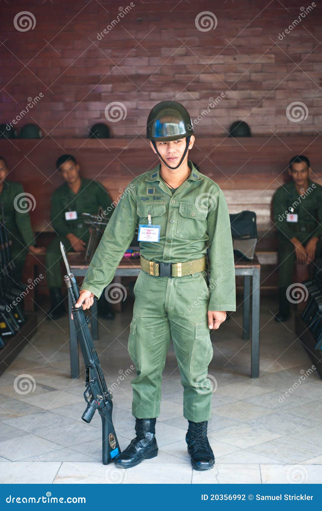 Thai armed soldier editorial photography. Image of policeman - 20356992