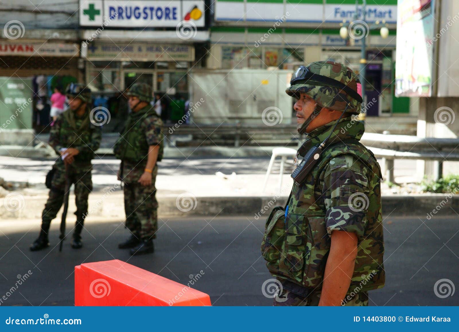 Thai Army Checkpoint on Silom Road Editorial Image - Image of bangkok ...