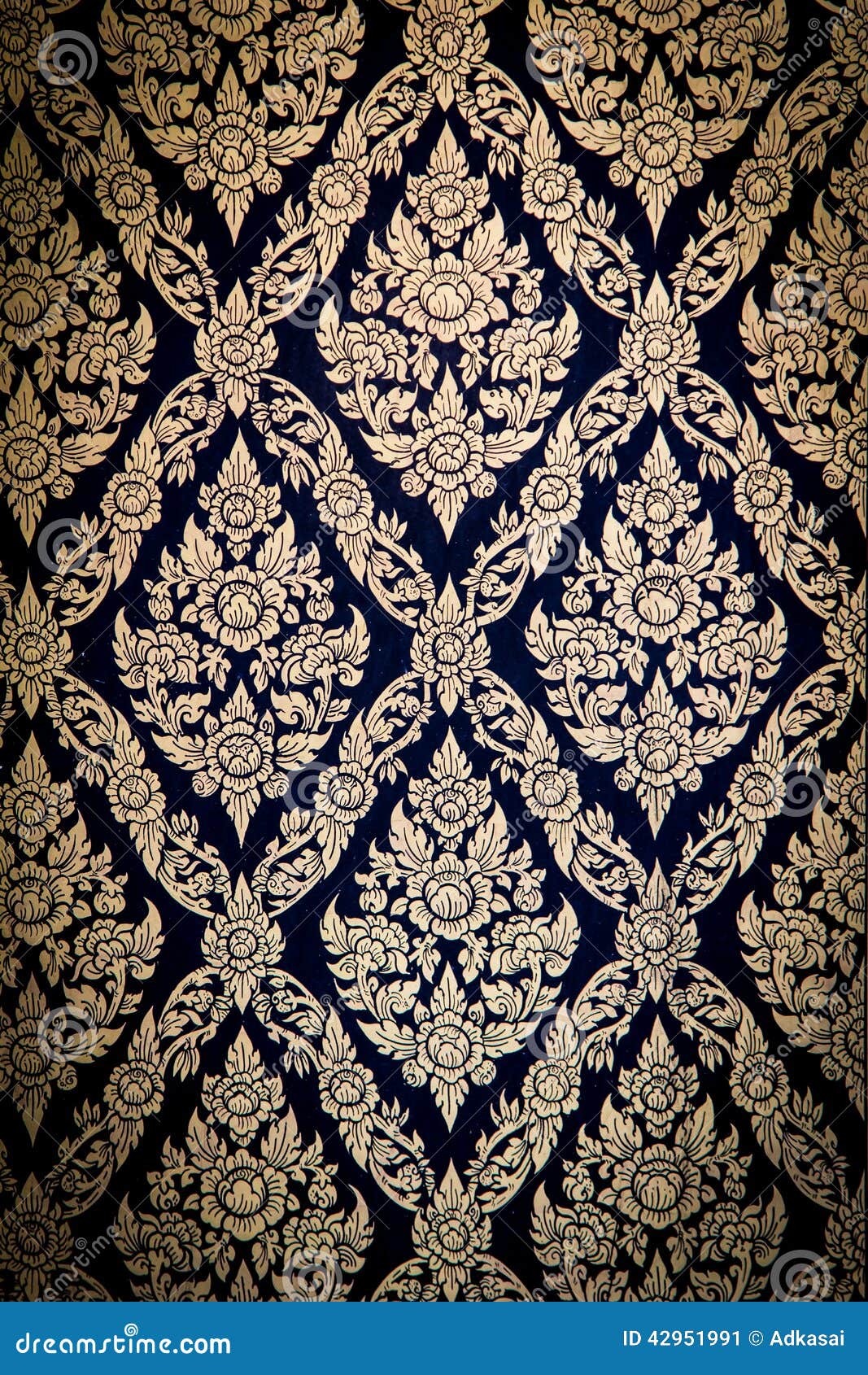 Thai Art Wall Pattern at Temple Stock Image - Image of craft, shape ...