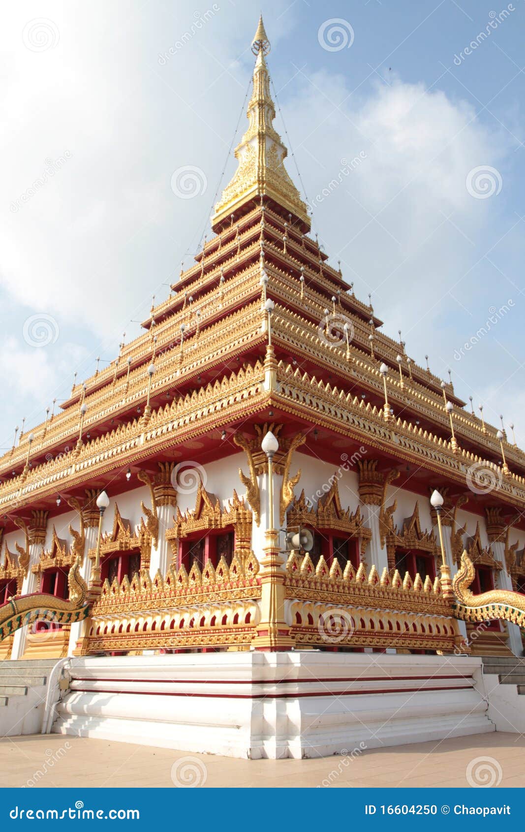 Thai buddist temple stock photo. Image of gold, golden - 16604250