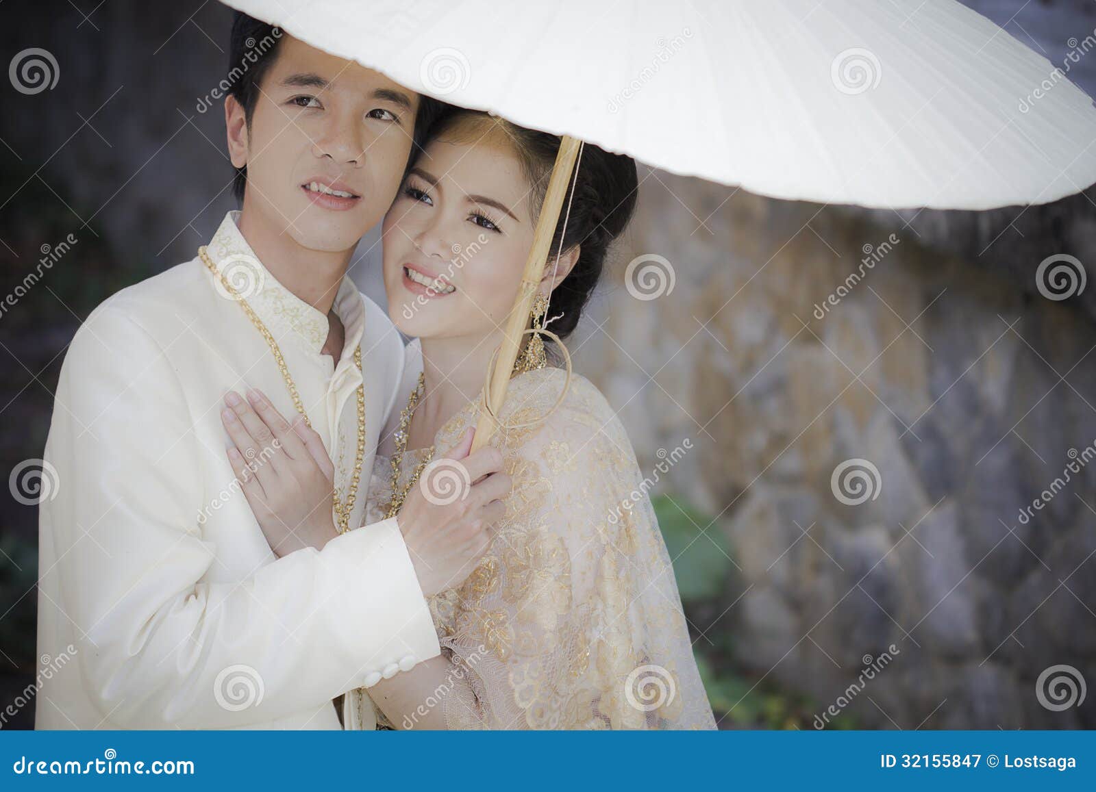 Thai Couple In Wedding Dress Stock Image Image Of Dress Affectionate