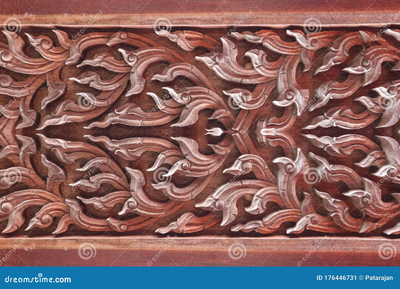 Thai Craving in Kanok Pattern Wood Wall Background Stock Image - Image ...