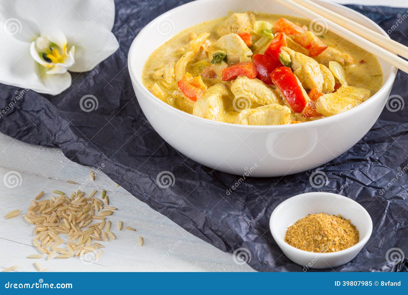 Thai Curry in a Bowl on Wood Stock Image - Image of kaeng, thailand ...