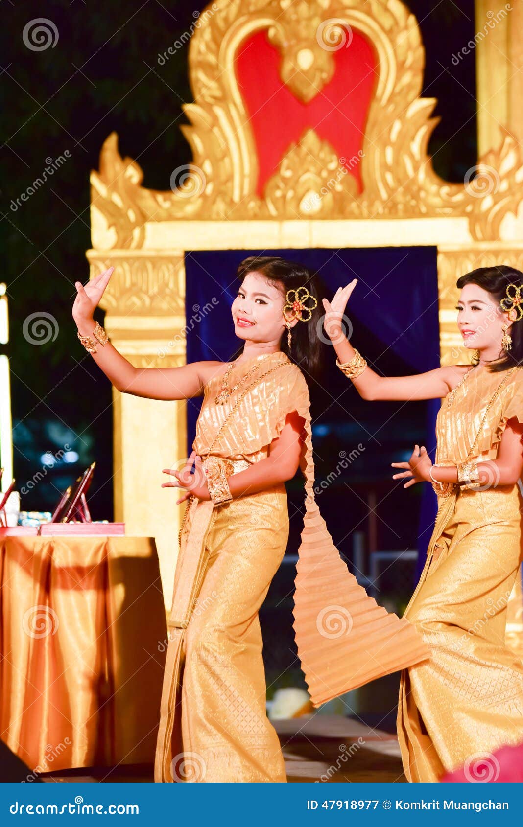 Thai dance editorial photography. Image of traditional - 47918977