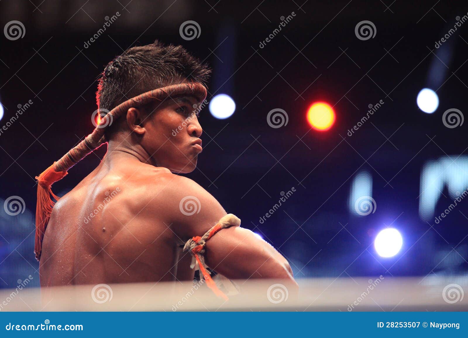THAI FIGHT 2012, Final Round Editorial Photography - Image of people ...