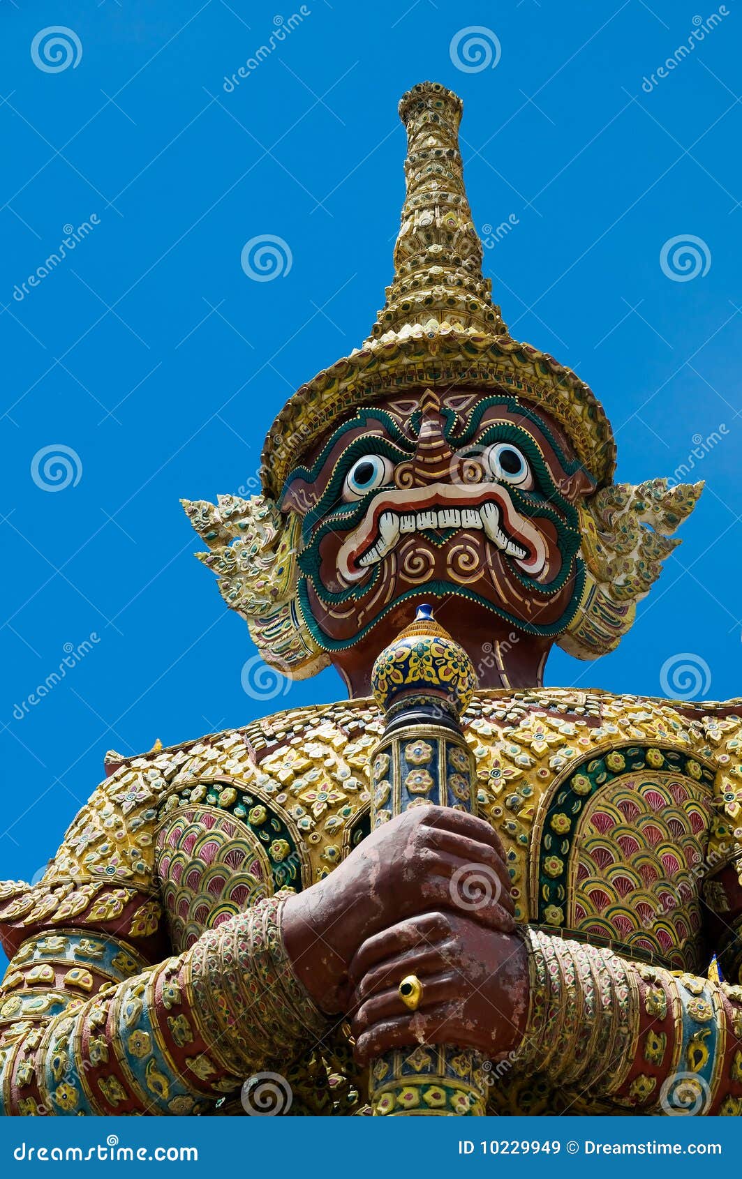 Thai guardian statue stock image. Image of luxury, majestic - 10229949