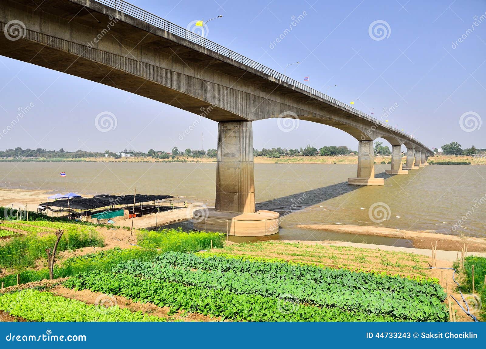 Thai-Laos Friendship Bridge Stock Image - Image of architecture ...