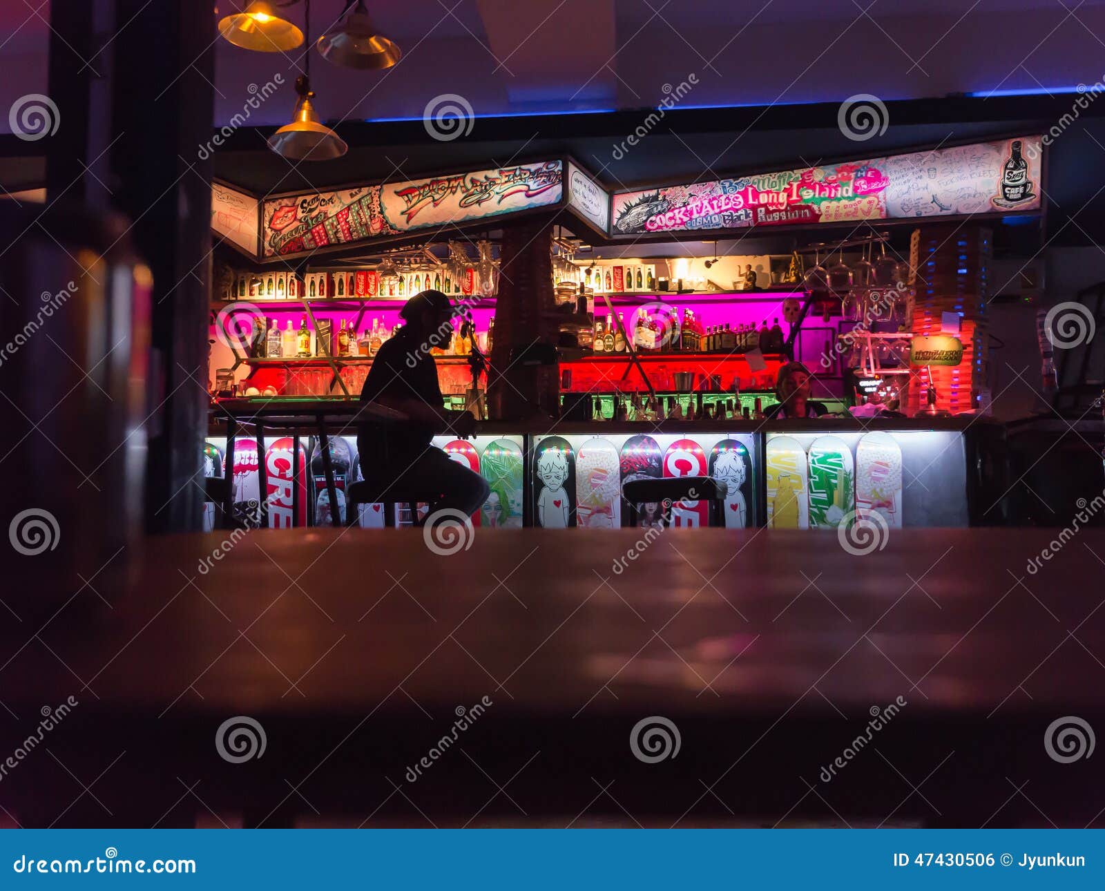 Thai night life editorial photo. Image of bangkok, thai - 47430506