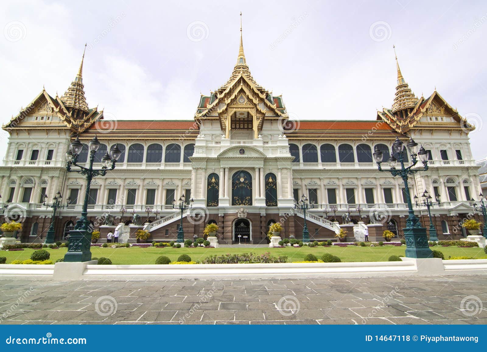 Thai Royal Palace in Bangkok Stock Photo - Image of buddhist ...