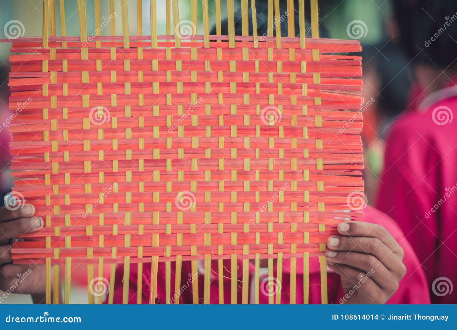 Thai Students Grade 4 in Primary School are Weaving Pattern Thai Stock ...