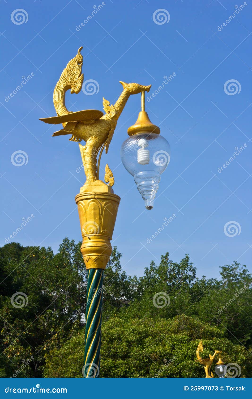 Thai Style Golden Bird Statue Stock Image - Image of bird, city: 25997073