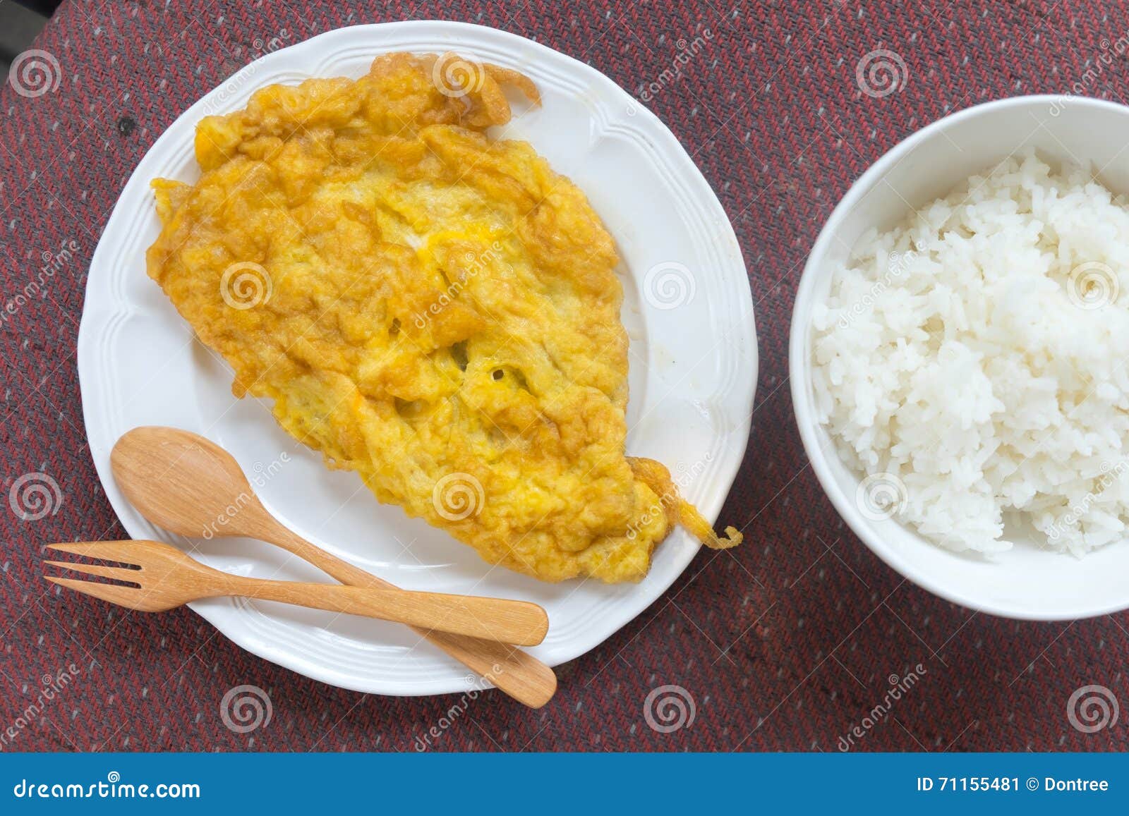 Thai Style Omelet with Rice Stock Image - Image of breakfast, diet ...