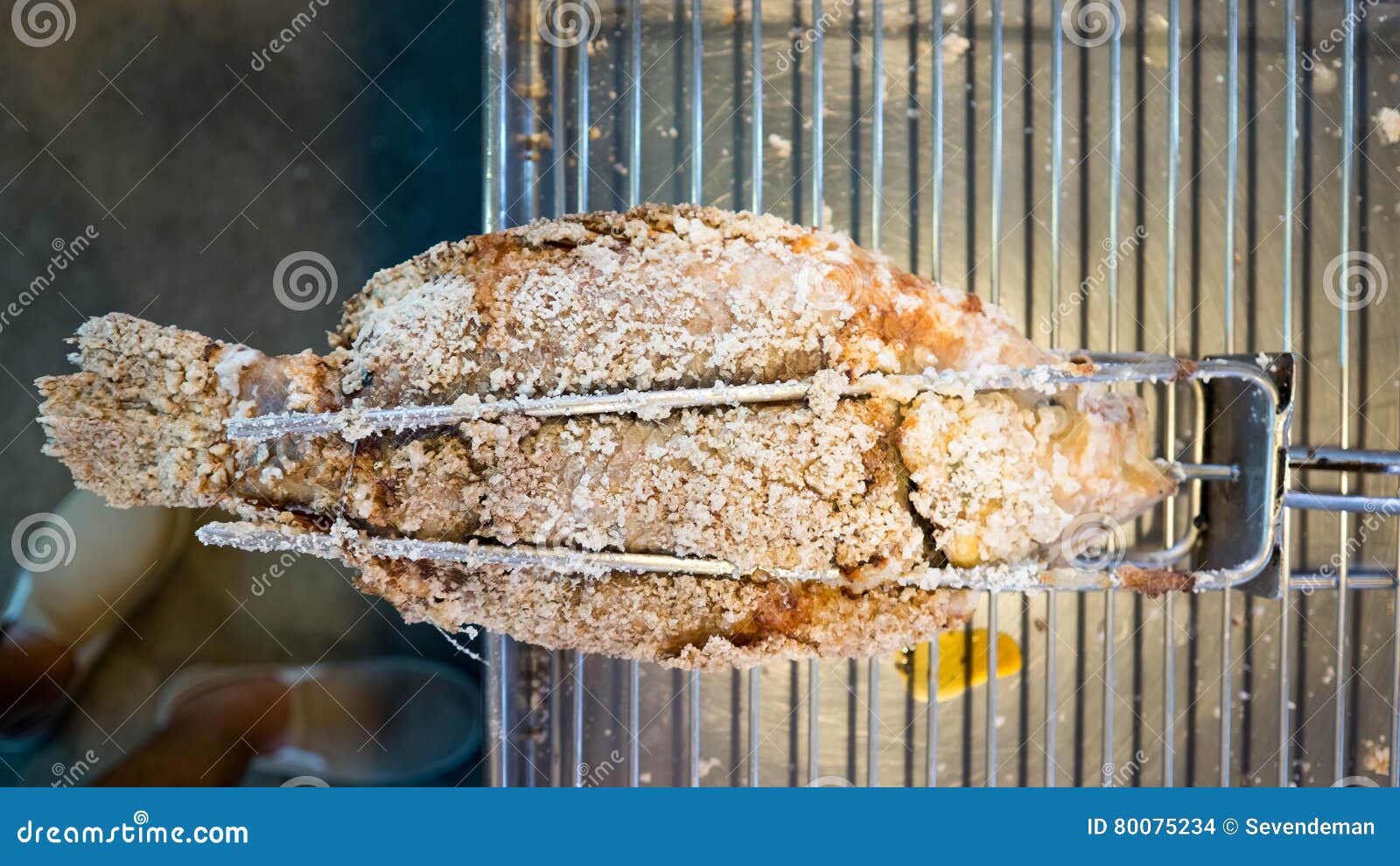 Thai Style Salt Crusted Grilled Fish. Stock Photo - Image of lunch ...