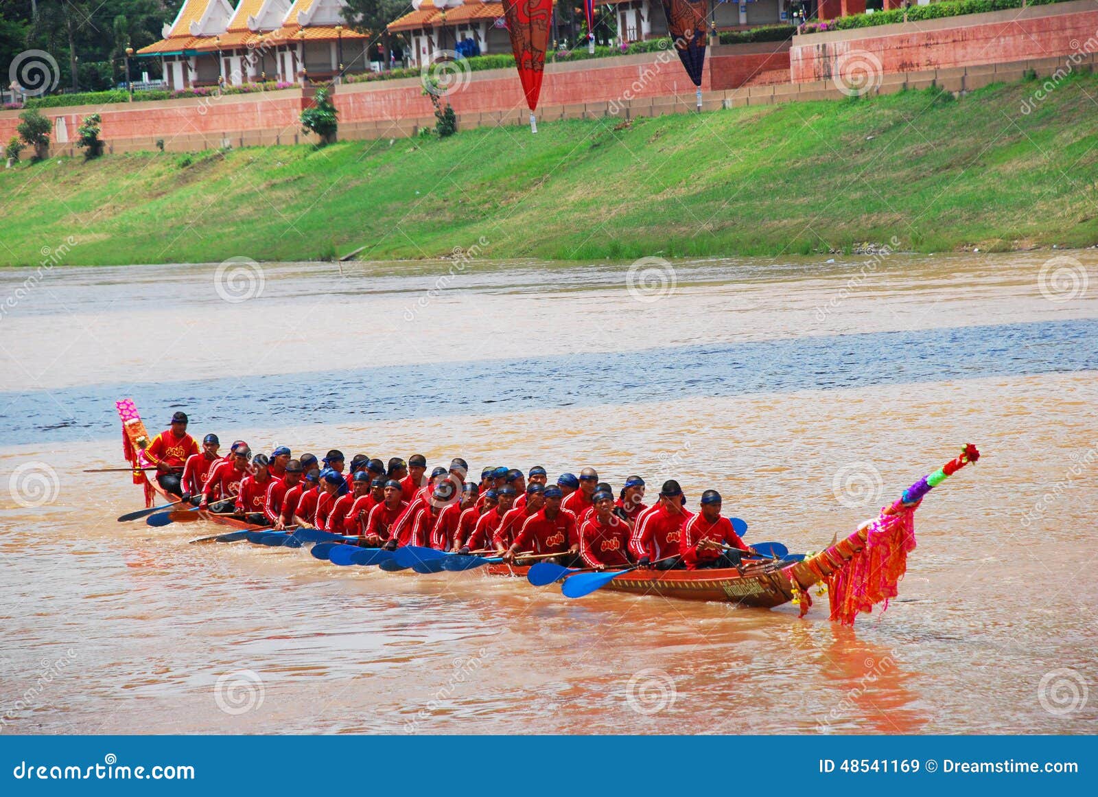 Thai traditional boat race editorial stock image. Image of cloudy ...
