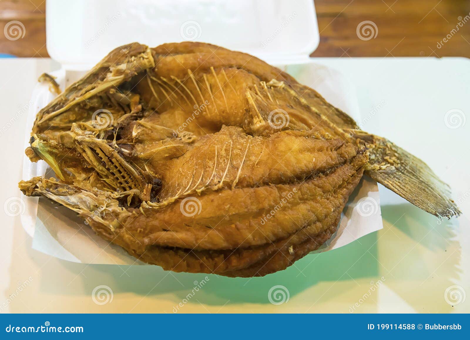 Thailand Crispy Fried Snapper Fish with Salty Sauce Stock Photo - Image ...