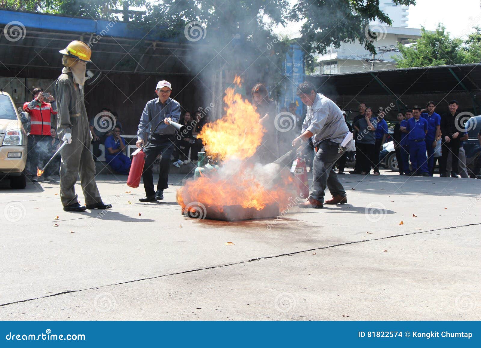 THAILAND-NOVEMBER 22 : Fire Drill and Basic Fire Fighting Training in ...