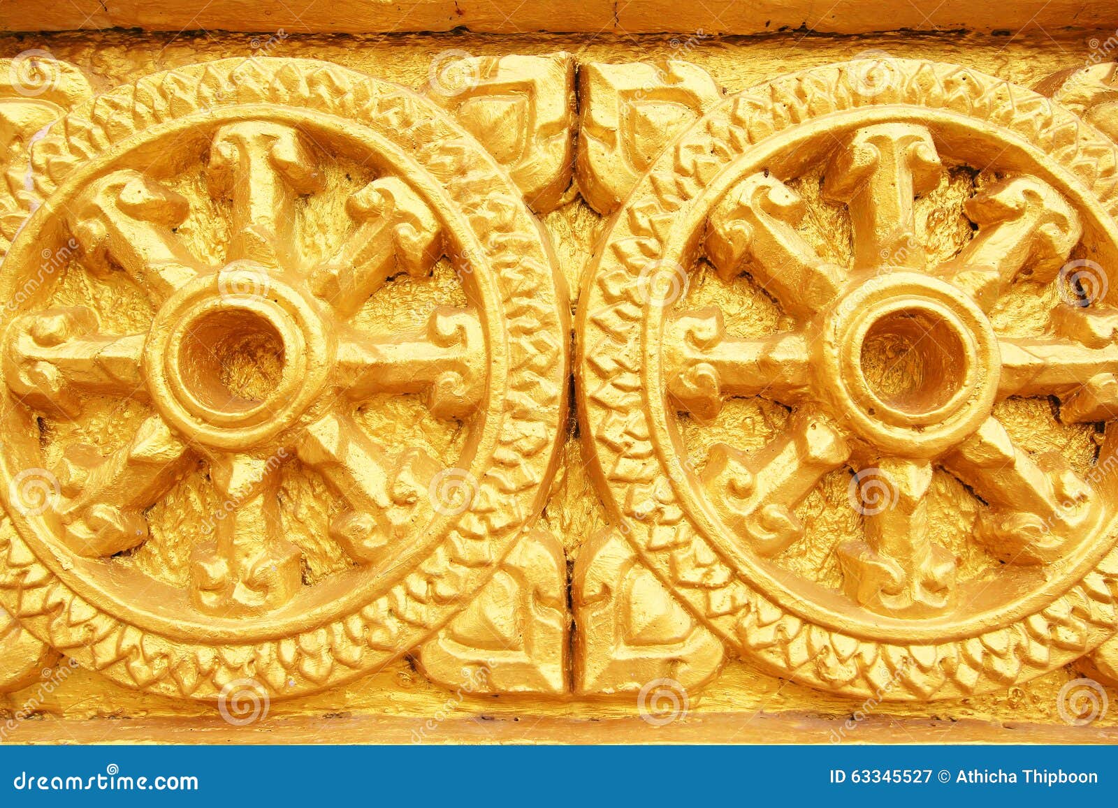 Thammachak, Symbol of the Buddhist Dhamma. Stock Image - Image of ...