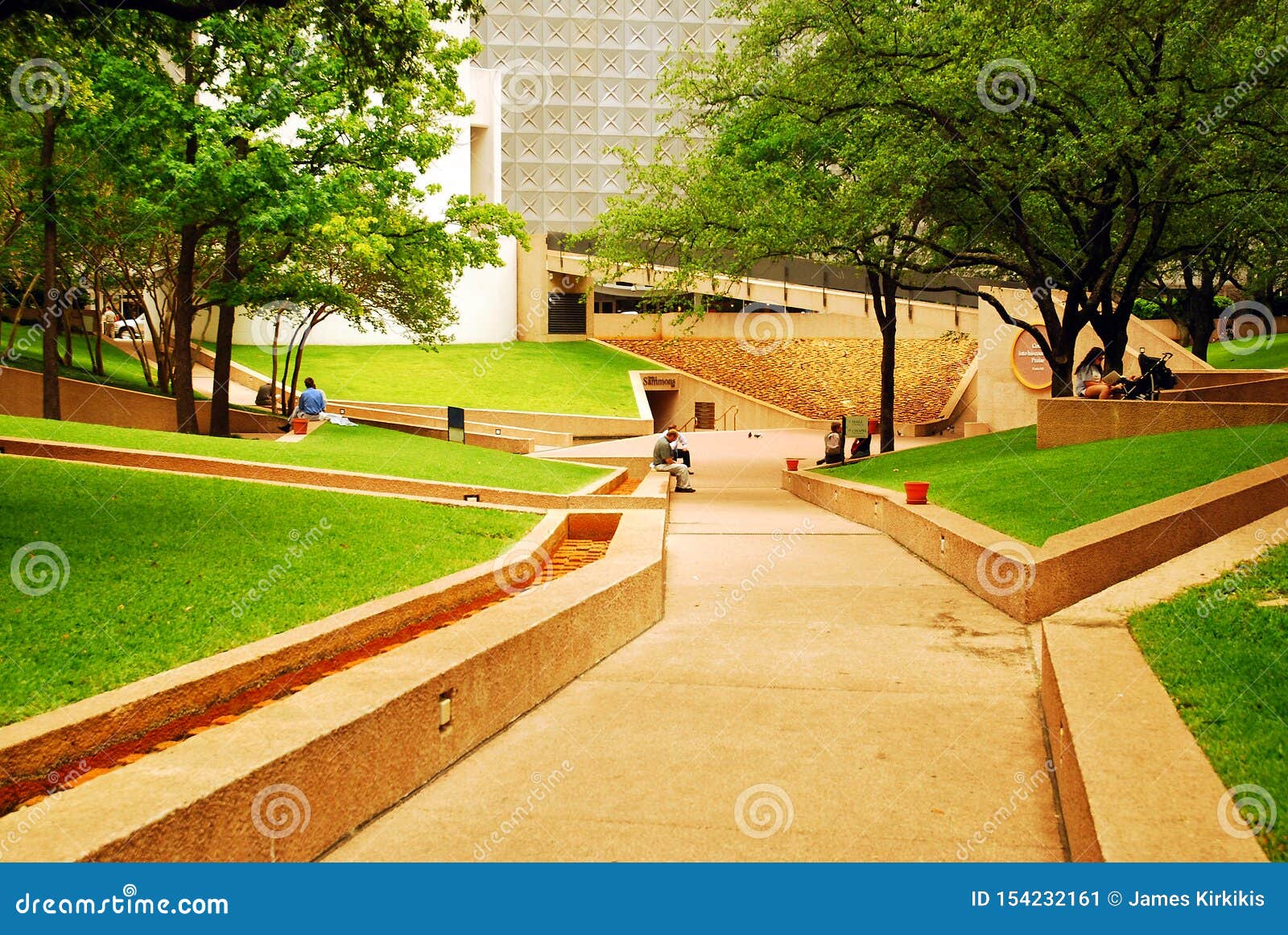 Thanks Giving Square, Dallas Editorial Photo - Image of downtown ...