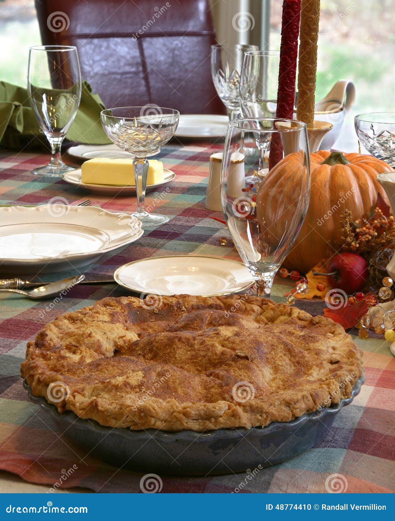 Thanksgiving Dinner Table with Apple Pie Stock Photo - Image of gourmet ...
