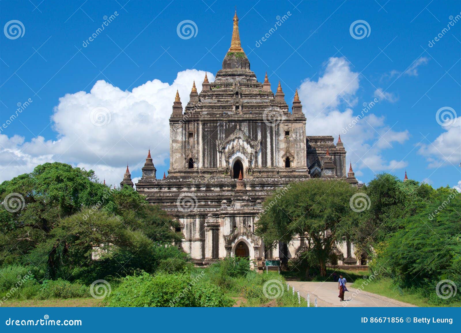 Thatbyinnyu Temple in Bagan, Myanmar Editorial Photo - Image of myanmar ...