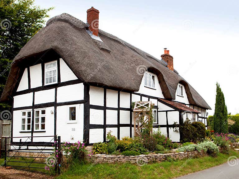 Thatched cottage stock photo. Image of house, heritage - 10380758