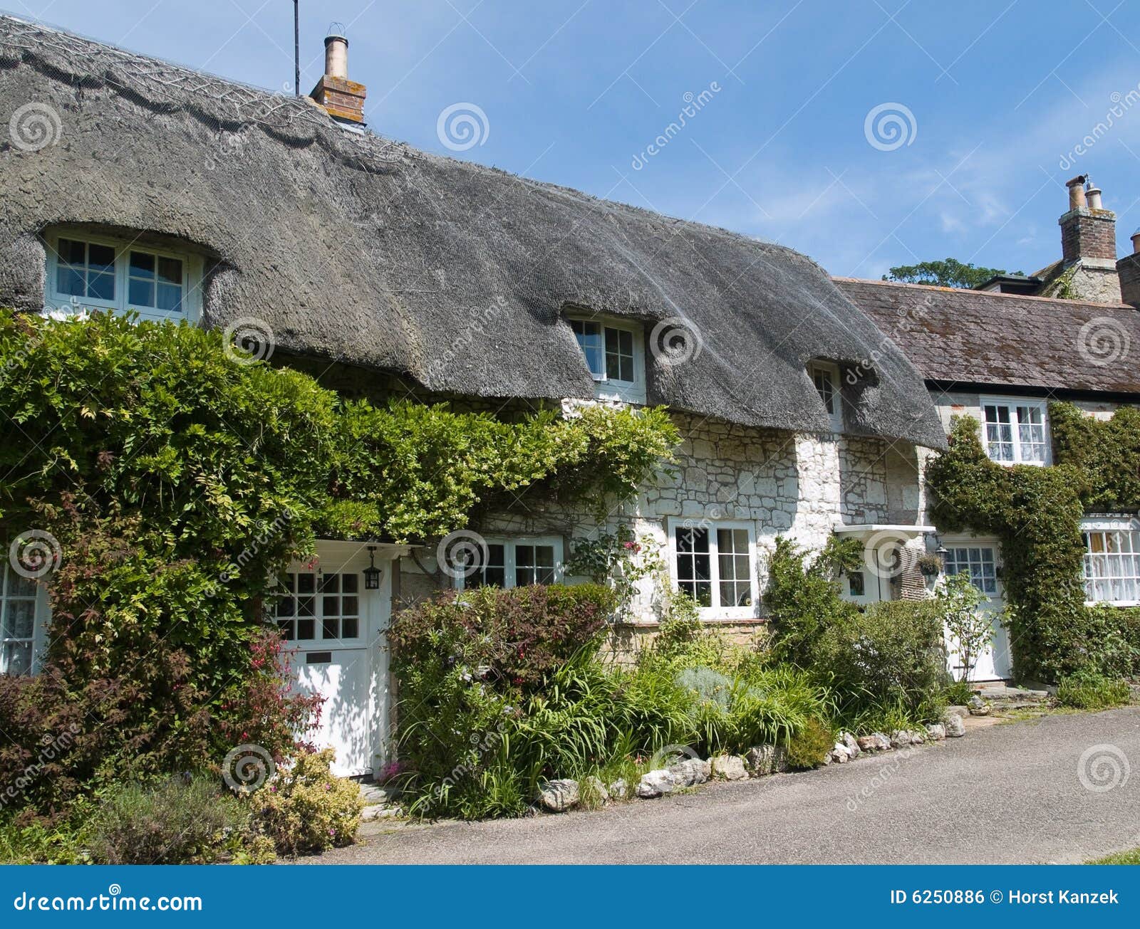 Thatched cottages stock photo. Image of calm, english - 6250886