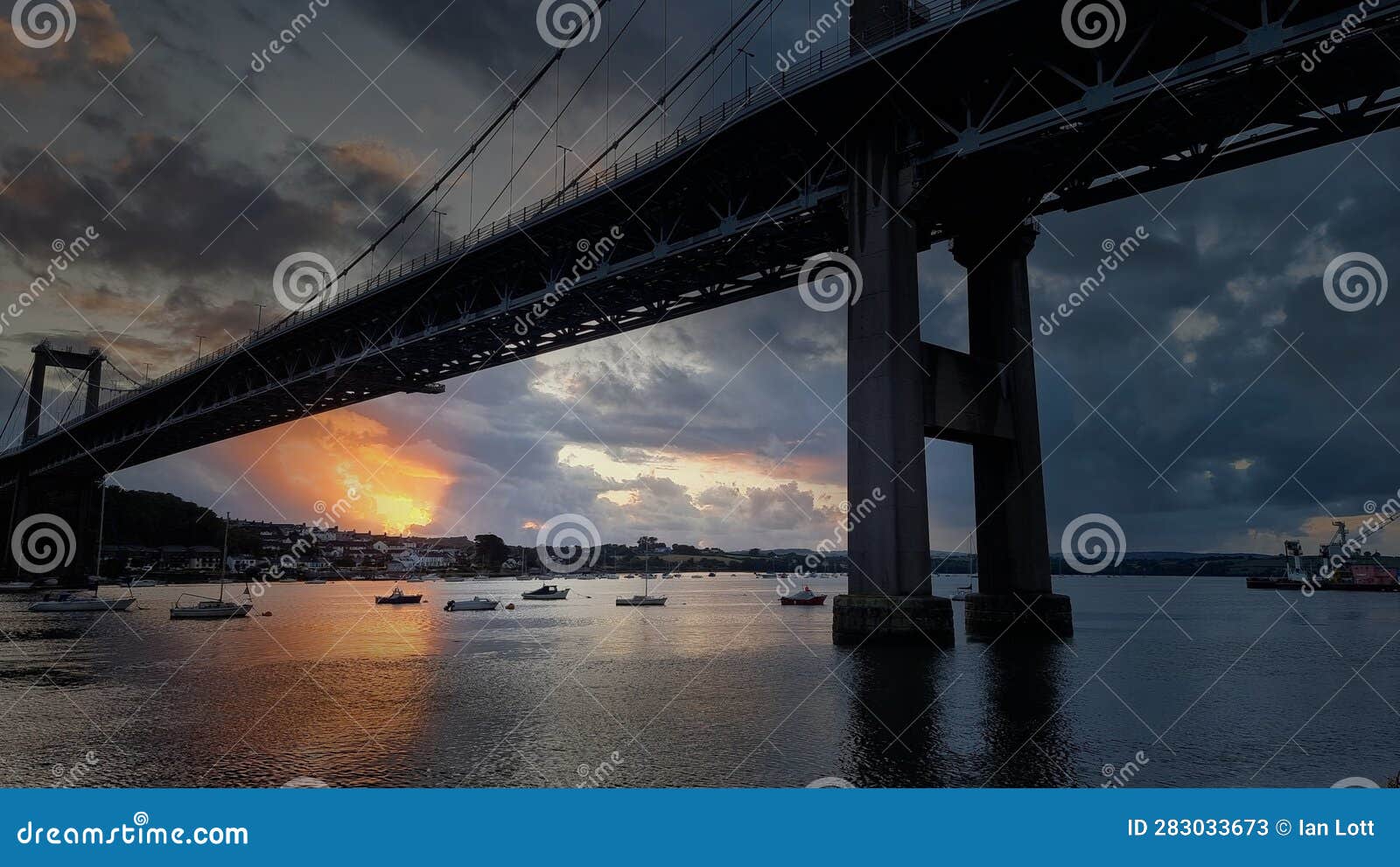 The Tamar Bridge between Devon and Cornwall Uk Stock Image - Image of ...
