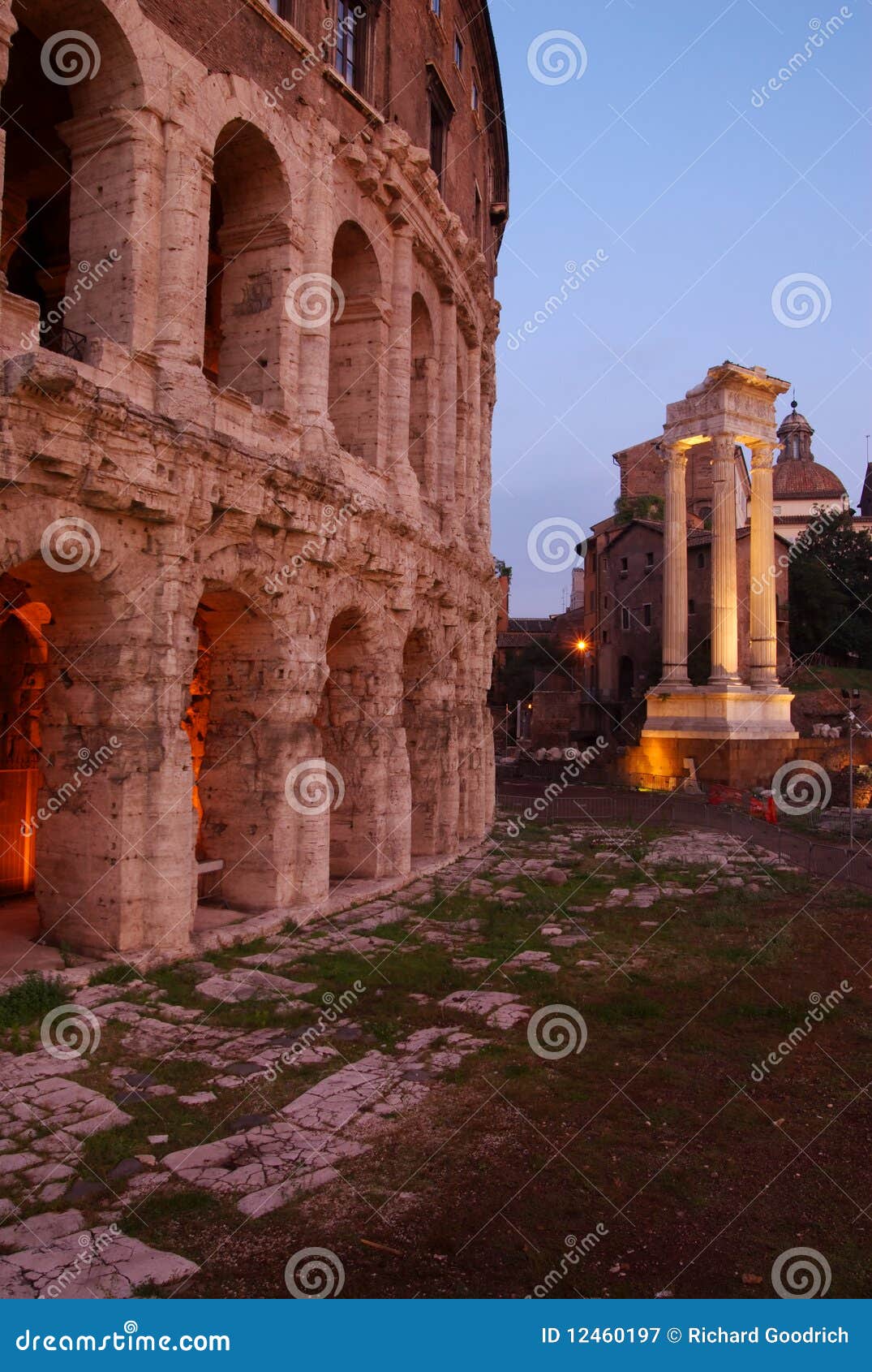 Theater Von Marcellus, Rom, Italien Stockbild - Bild von theater ...