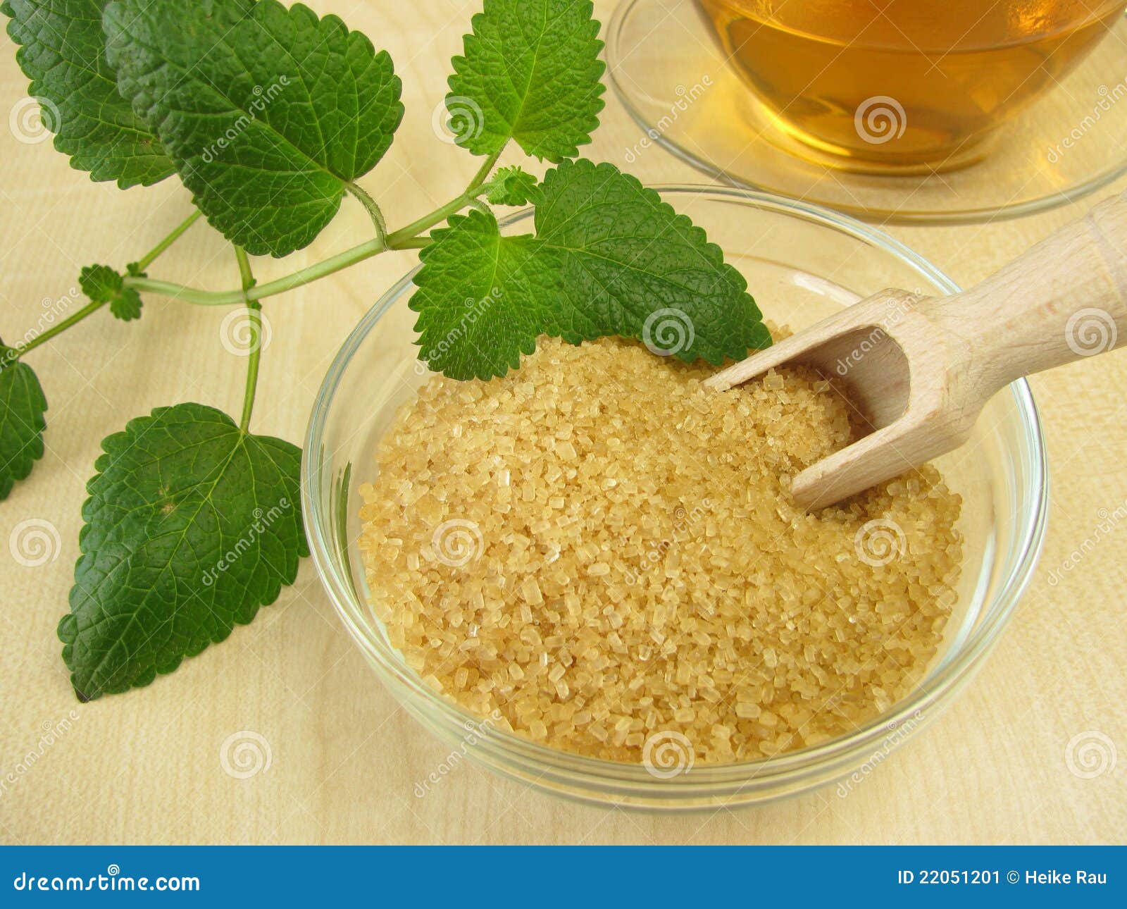Thee Met Citroenbalsem En Ruwe Rietsuiker Stock Afbeelding - Image of ...