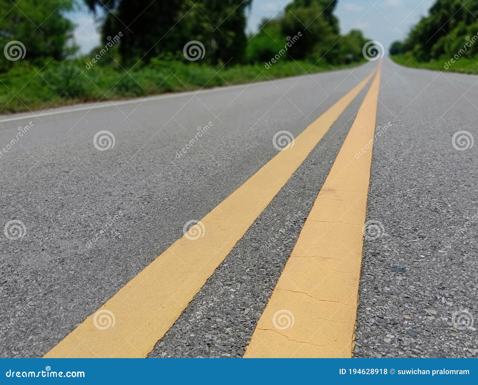 Illustration Of Obstacles. Background With Winding And Obstructed Paths ...