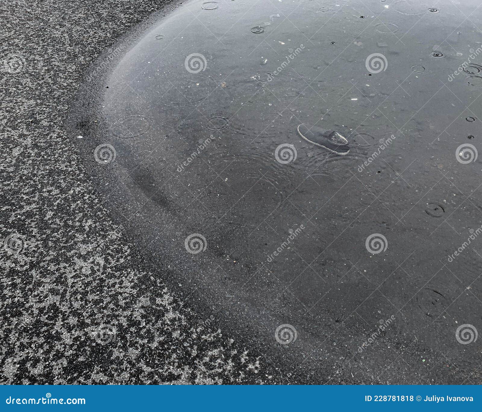 There are Secrets in Puddles. Stock Photo - Image of deep, ð¼oðºñ€ñ‹ð¹ ...