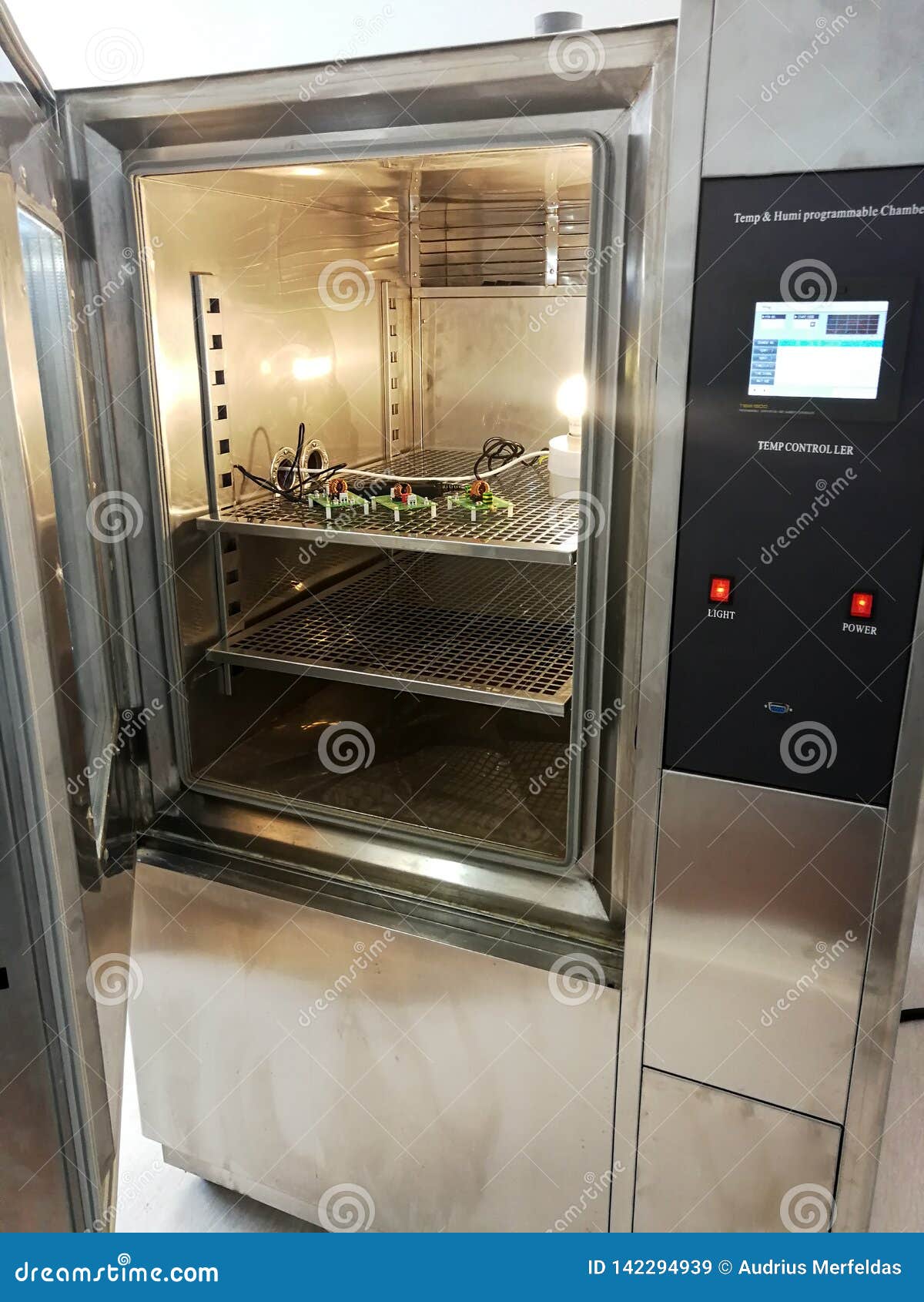 Climatic Chamber For Environmental Tests Of Electronic Products Royalty ...