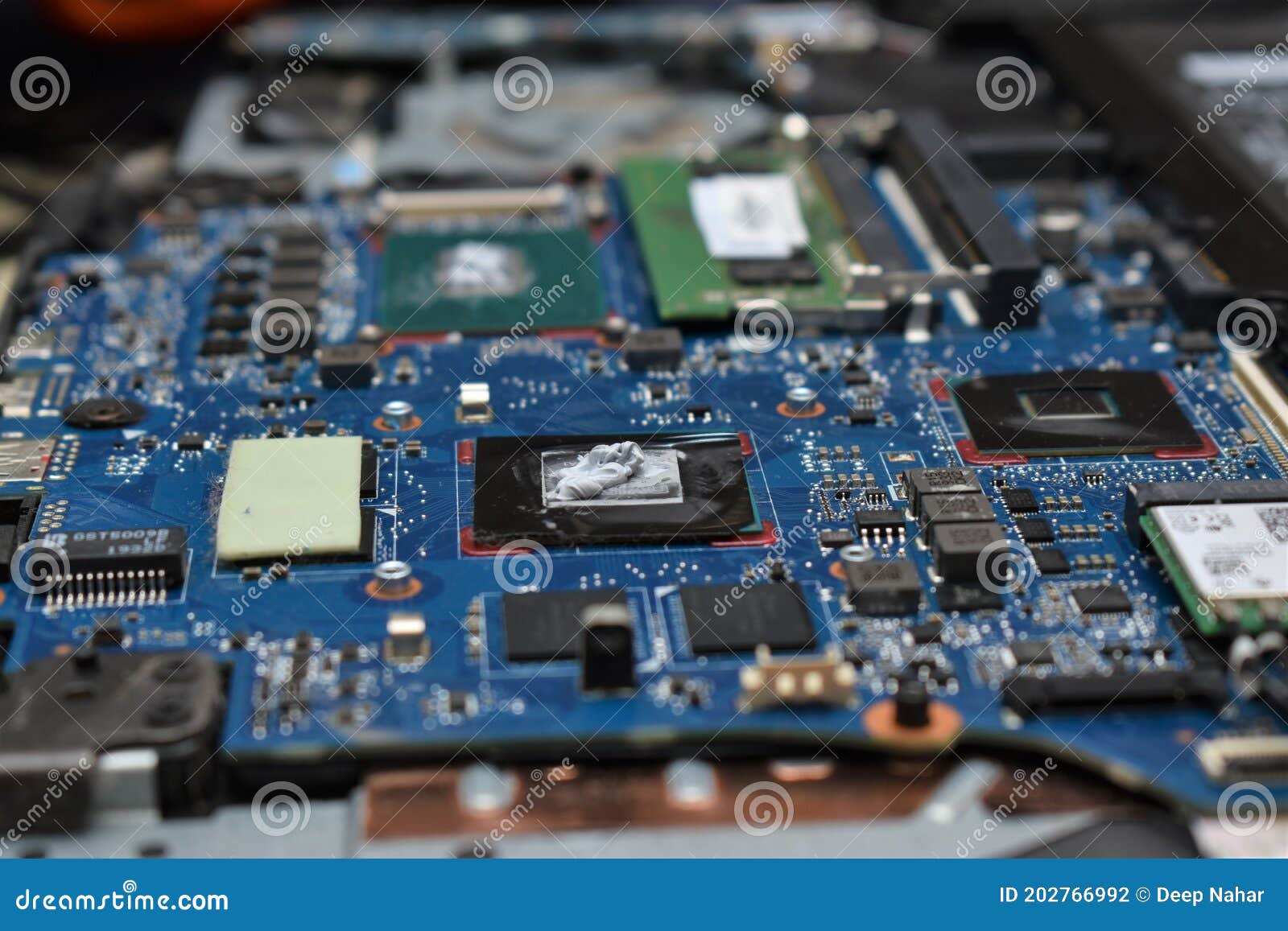 304 Laptop Thermal Paste Stock Photos - Free & Royalty-Free Stock ...
