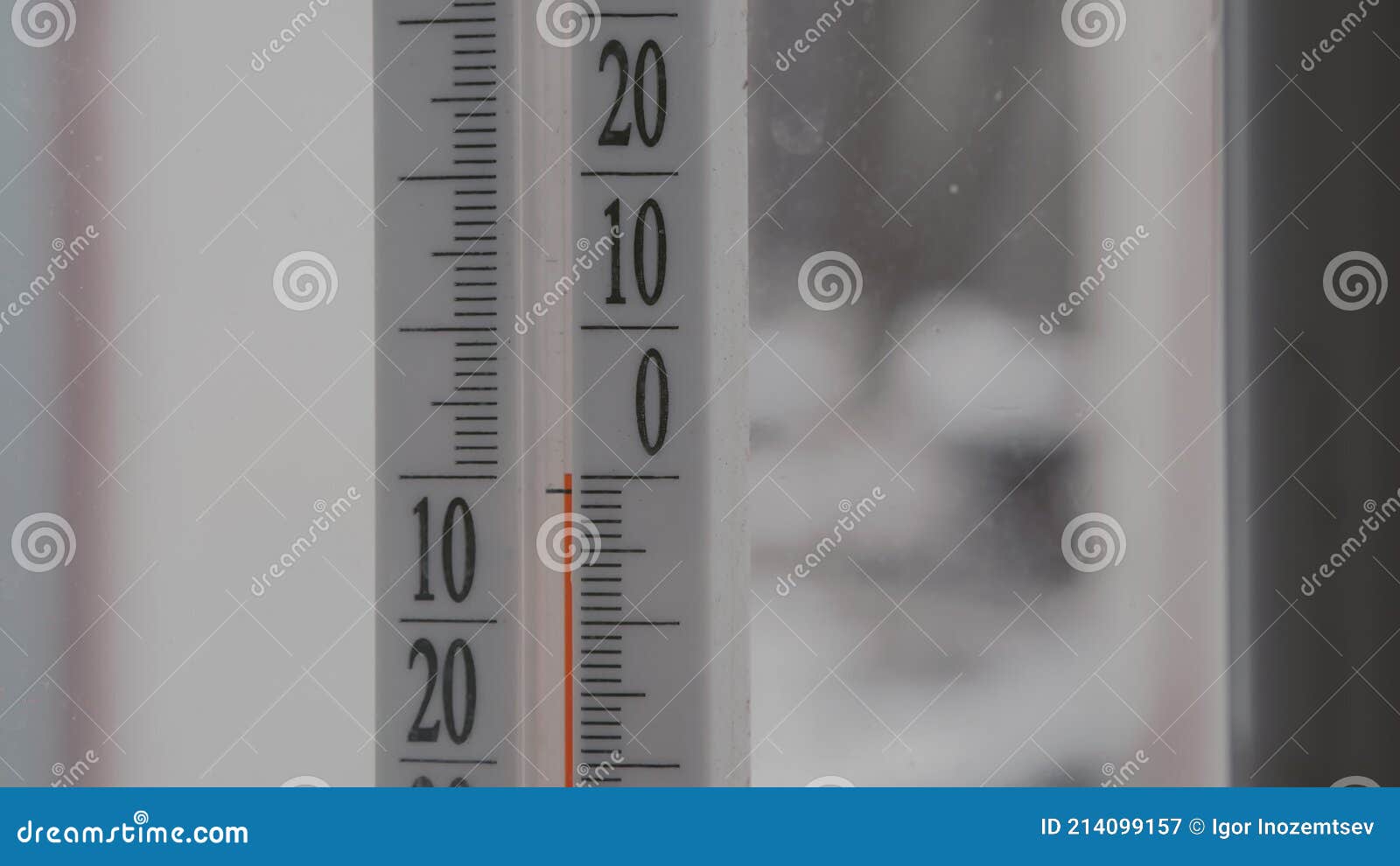 A Thermometer with a Negative Temperature of 0 Degrees Celsius Outside ...