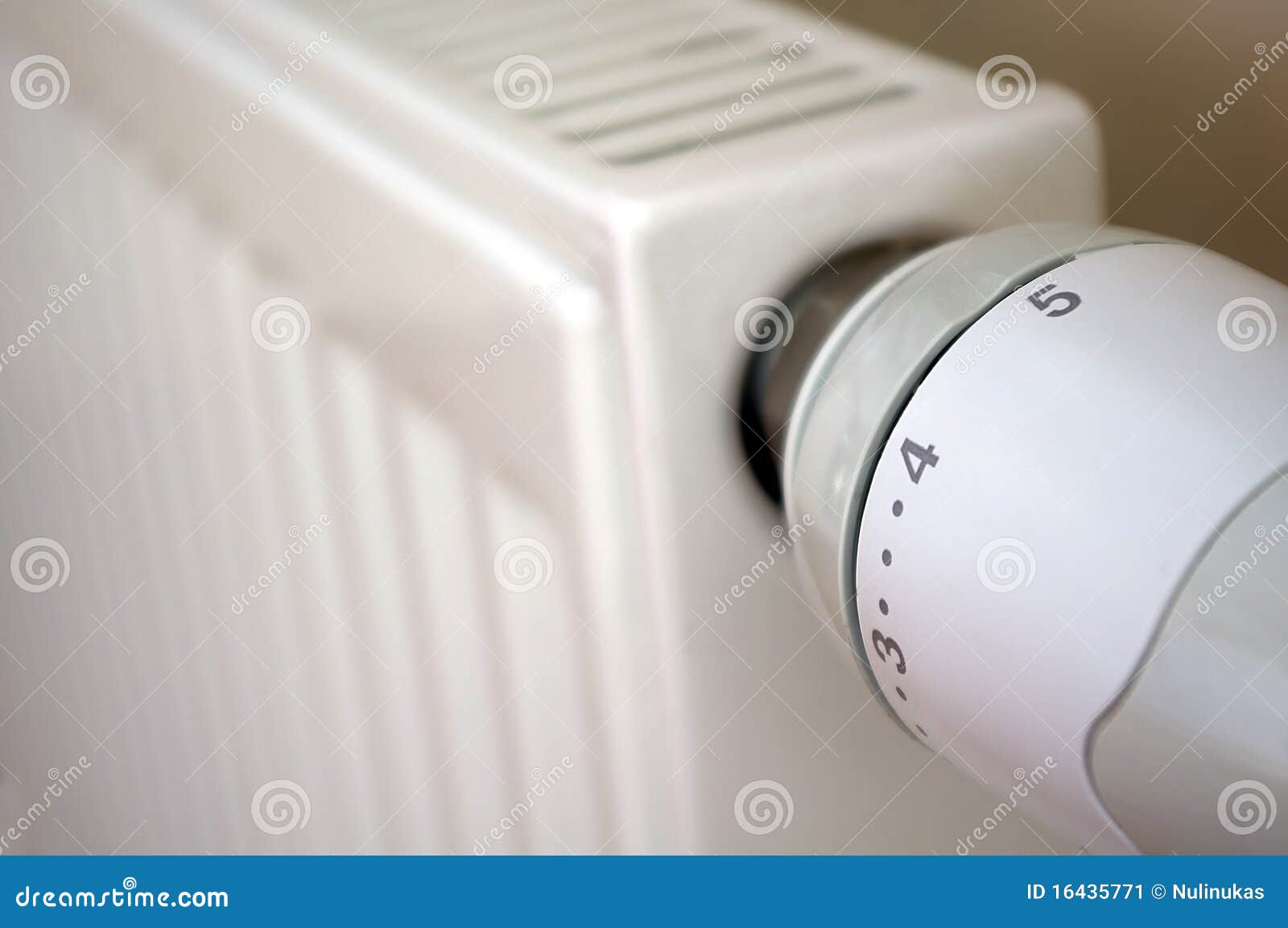 Thermostat on radiator stock image. Image of plastic - 16435771