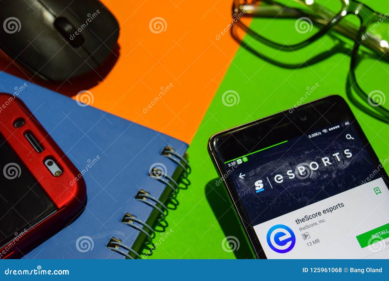 TheScore Esports Dev App on Smartphone Screen. Editorial Stock Photo ...