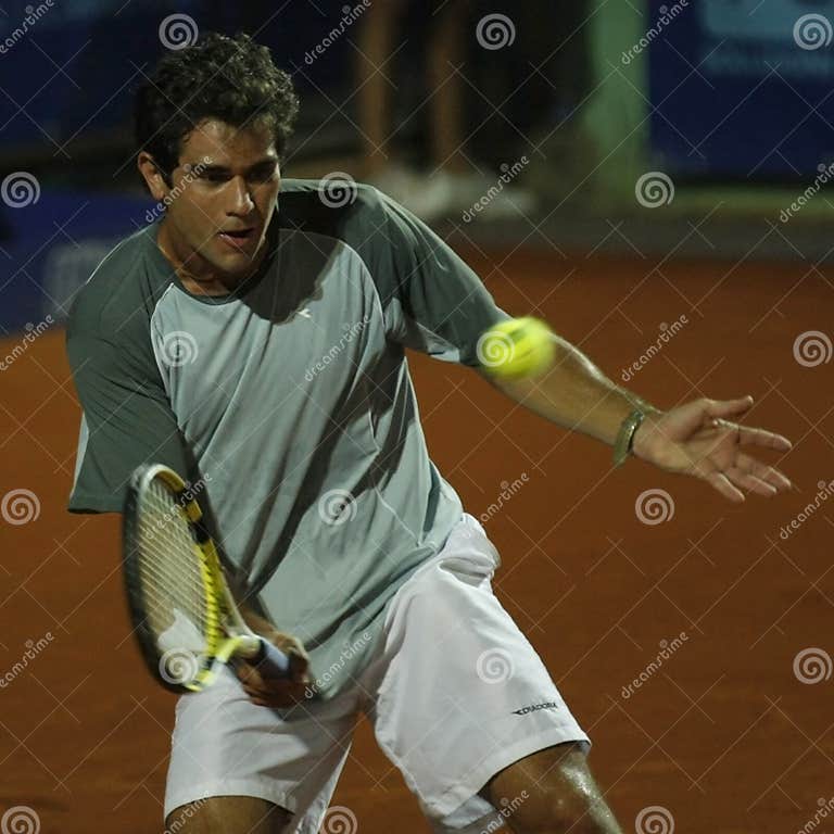 Thiago Alves Return the Ball Editorial Stock Photo - Image of sport ...