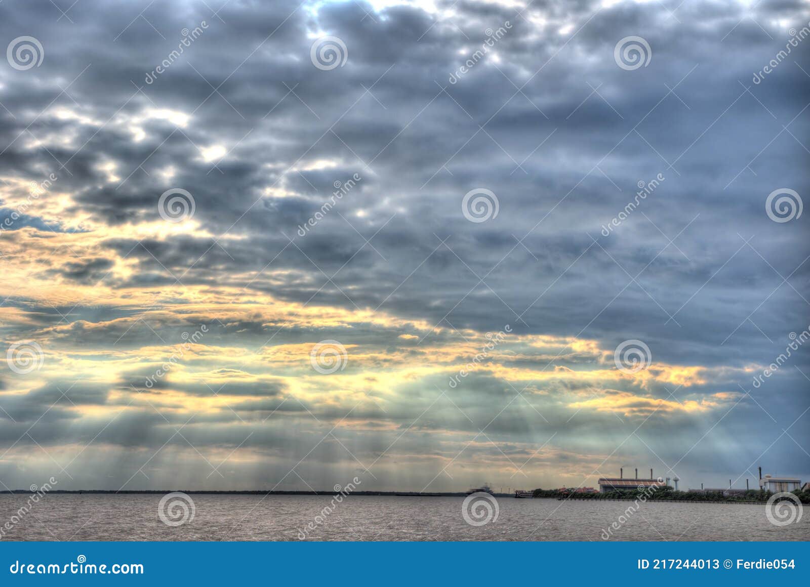 Clouds Covering the Sun at Sunset Stock Image - Image of beams, rays ...