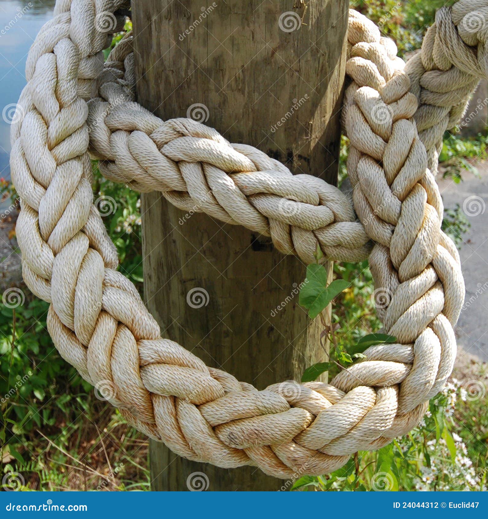 Thick rope post stock photo. Image of water, entwined - 24044312