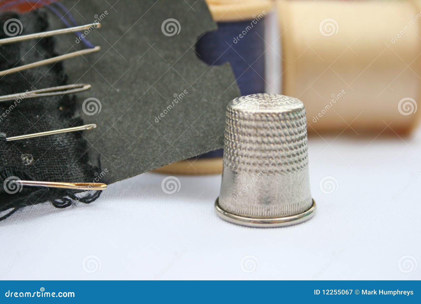 Thimble and sewing needles stock image. Image of hobby - 12255067