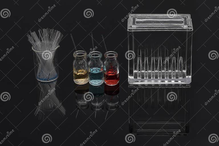 Thin Layer Chromatography Equipments Include Jar, Silica Gel, Capillary ...