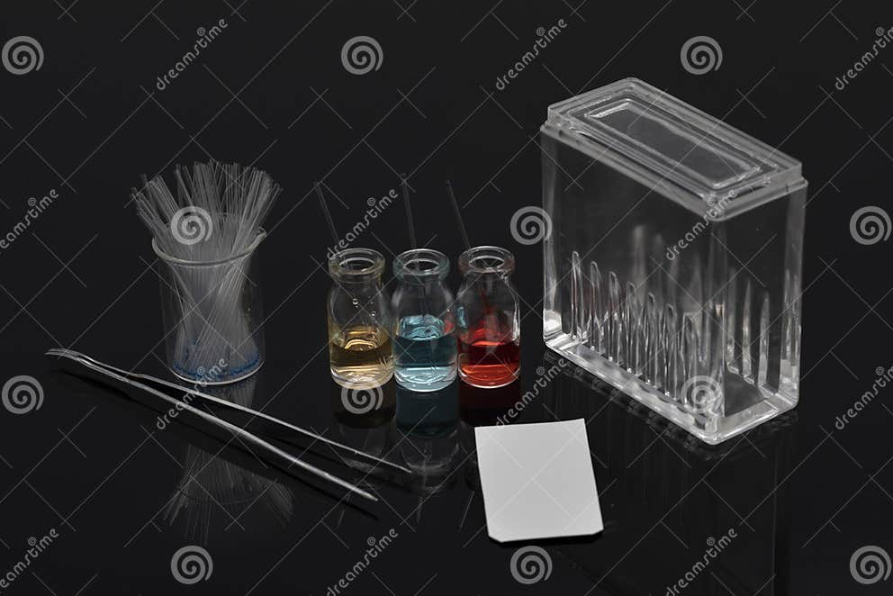 Thin Layer Chromatography Equipments Include Jar, Silica Gel, Capillary ...
