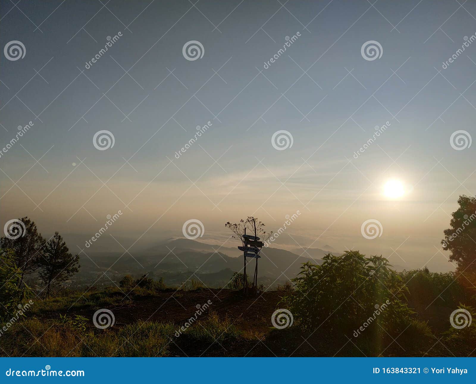 Thin mist stock image. Image of thin, mist, scenery - 163843321