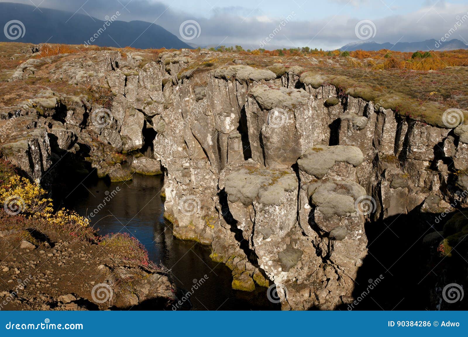 Thingvellir Rift Valley - Iceland Stock Photo - Image of crust, rocks ...