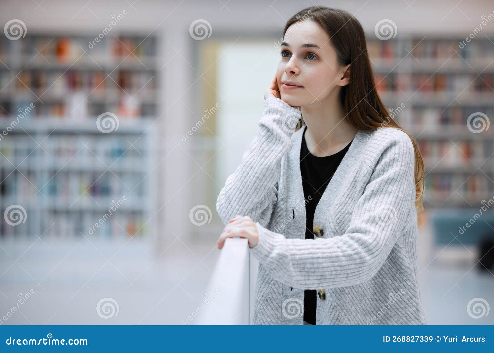 Thinking, Vision and Student in Library for Knowledge, Learning and ...