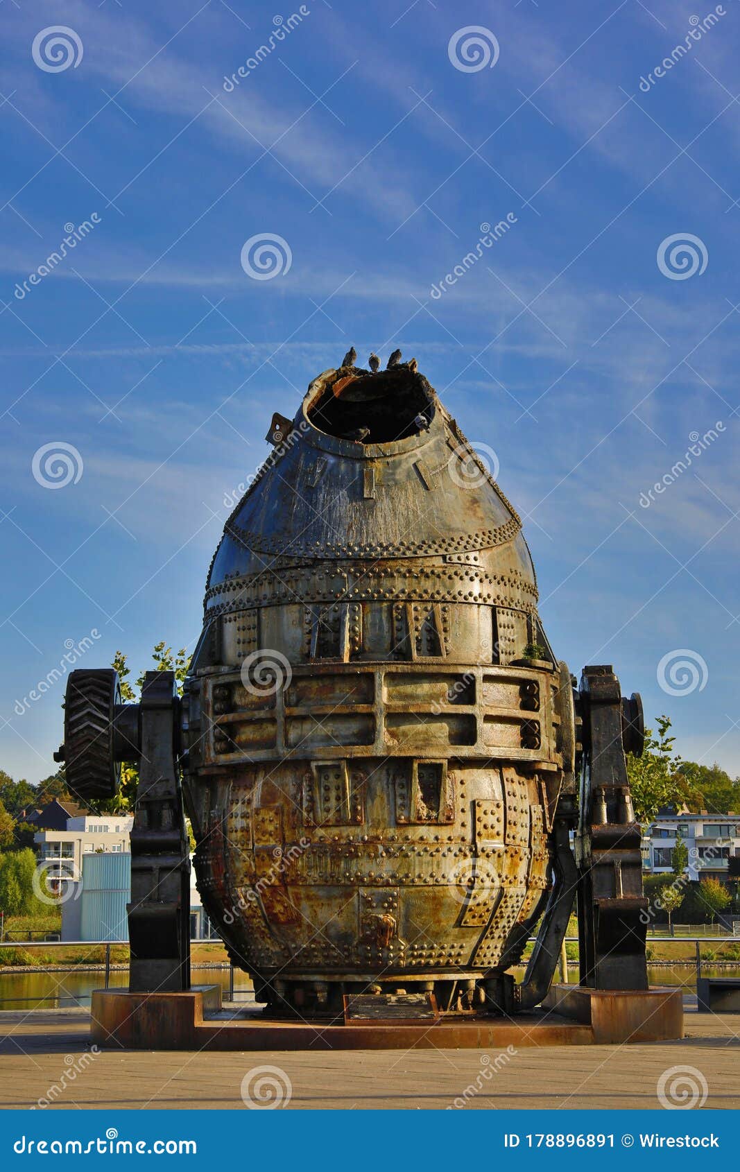 A Thomas converter editorial photo. Image of steel, company - 178896891