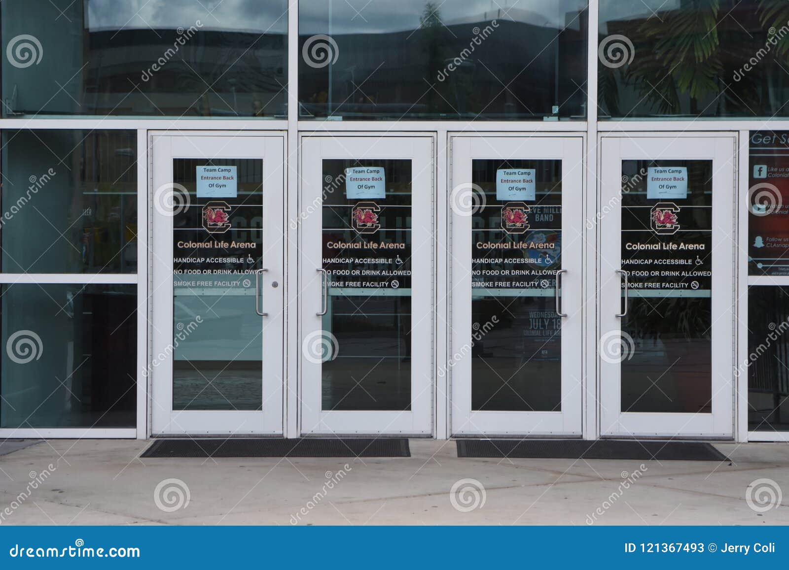 Thomas Cooper Library on the Campus of the University of South Carolina ...