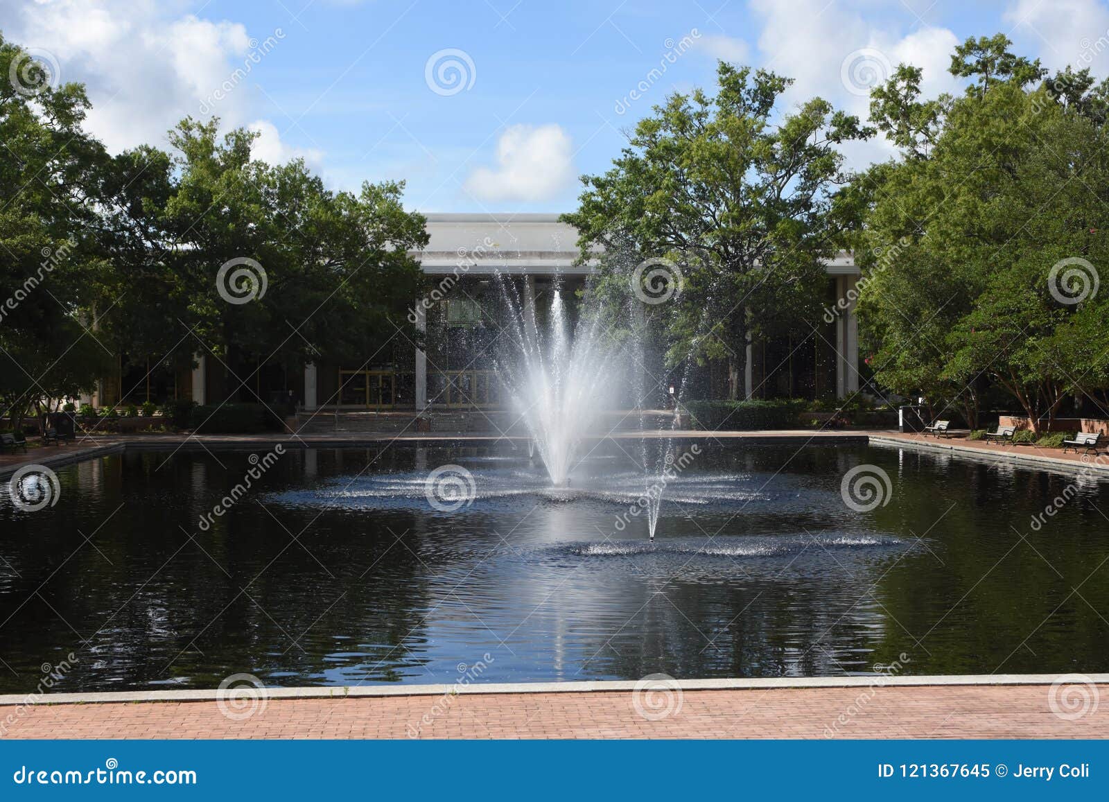 Thomas Cooper Library on the Campus of the University of South Carolina ...
