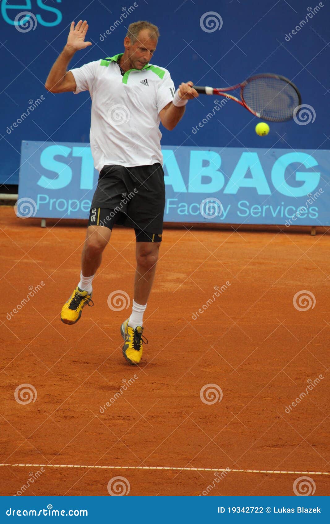 Thomas Muster - Prague Open 2011 Editorial Photography - Image of ...