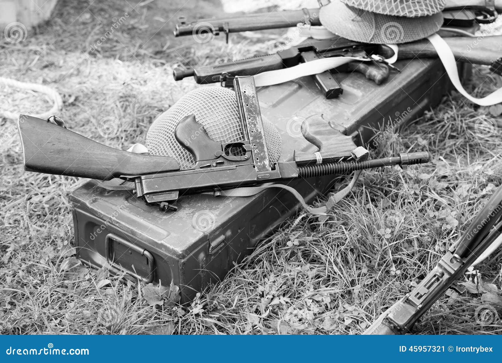 Thompson Submachine Gun, Submachine Gun Shpagin, Submachine Gun Sudaev ...